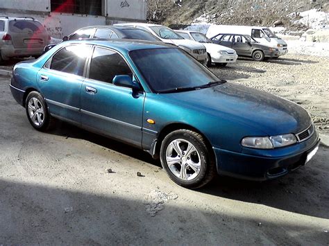 Автомобиль Mazda 626 GE: Фото #10 из 16, размер изображения - 1600 на ...