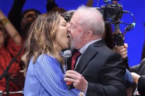 O Beijo Do Ano Brasil 247