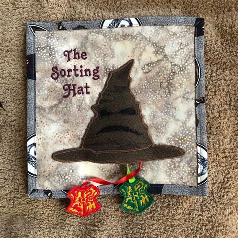 Hp Sorting Hat Harry Potter Crafts Harry Potter Quilt Harry Potter