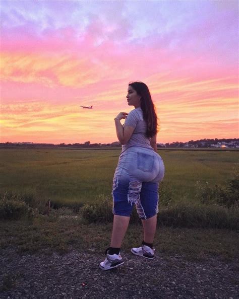 Cute Native Girl R Thiccgirlsinjeans