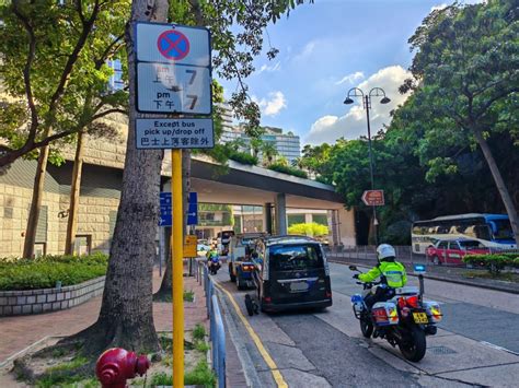 中秋國慶長假期 警放蛇打擊「黑的」發40張傳票 3司機被捕 星島日報