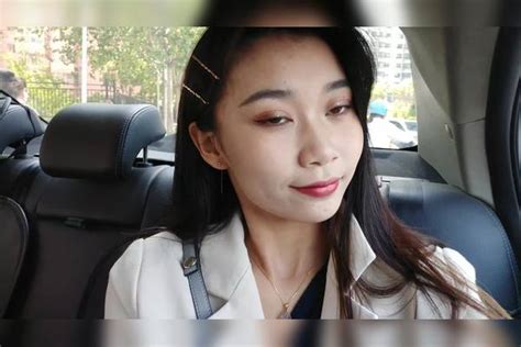 你下次能不能不勾走我的魂对你有9分喜欢，再看一眼就一眼，就十分喜欢了！