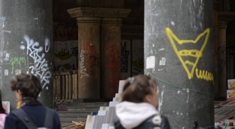 სუს ის კომენტარი თბილისში გამოჩენილ სტენსილებზე Netgazeti • სუს • Netgazeti Ge