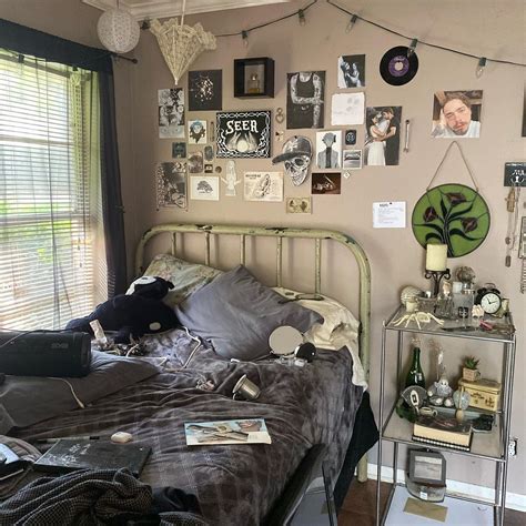 Grunge Aesthetic Room Ideas 59 Photo
