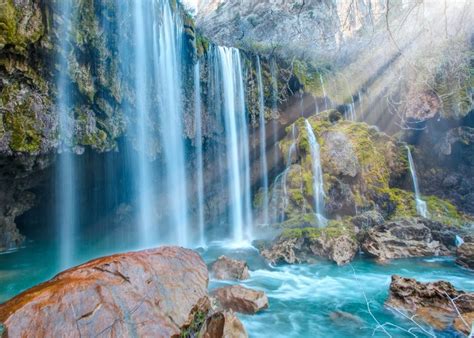 Top 10 Beautiful Waterfalls Article Name