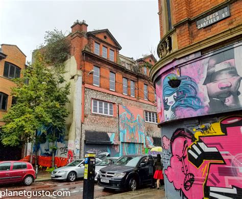 Belfasts Cathedral Quarter Bursting In Street Art Planet Gusto