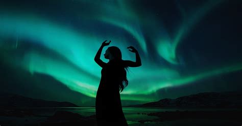 Aurora Chase With Professional Photographers Musement