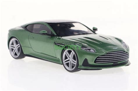 S4315702 Aston Martin Db12 Coupe Iridescent Emerald8 •