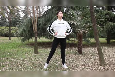 2分钟有氧运动简单好学高效减肥爸妈也能练 爸妈 减肥