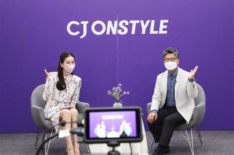 새로 태어난 Cj온스타일…허민호 대표 라이브커머스 최강자 목표 아주경제