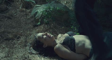 Martha Macisaac Nude Pics Page 1