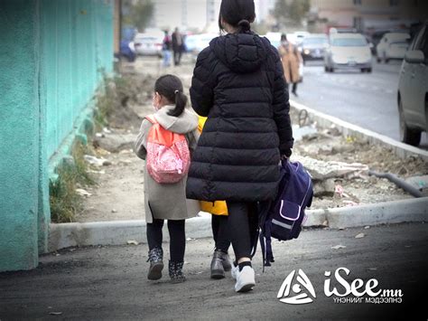 Даваа гарагт жирэмсэн эмэгтэй 10 хүртэлх насны хүүхэдтэй эх ганц бие эцгийг гэрээс нь цахимаар