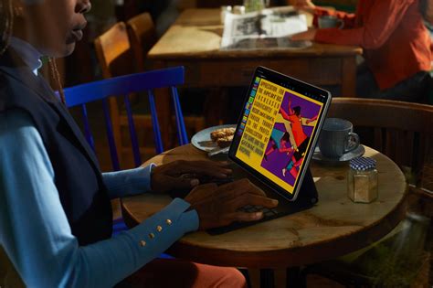 Apples Oled Ipad Pros Are Ready For April Launch As Displays Begin