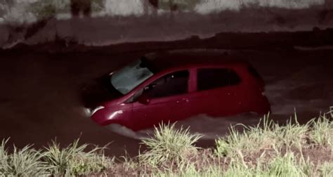 Conductora En Estado De Ebriedad Cayó Al Canal San Carlos En La Florida