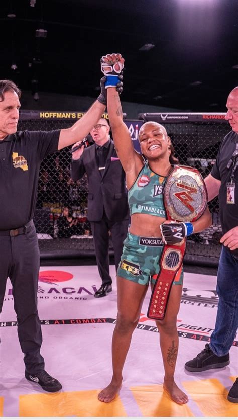 Tinablack 🇧🇷 Tinablackmma • Instagram Photos And Videos