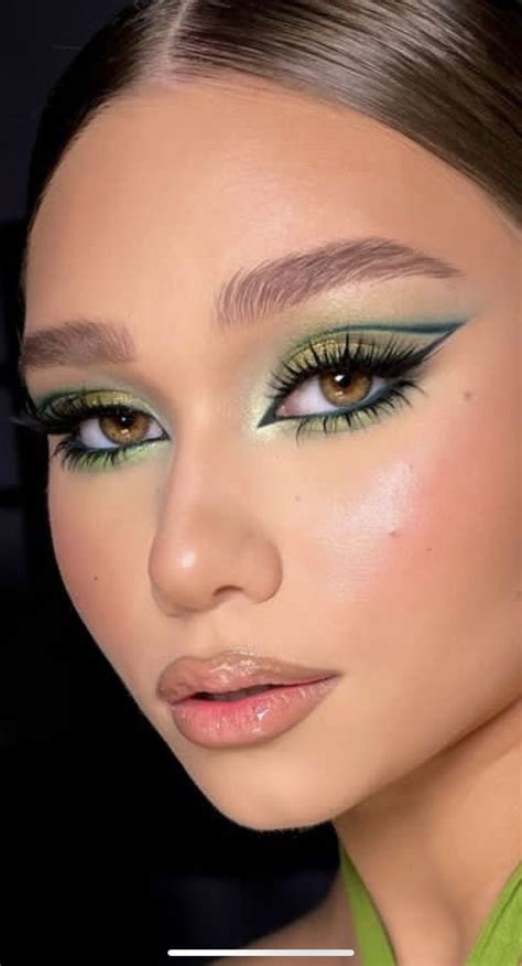 Maquillaje De Ojos Casual Maquillaje De Ojos Maquillaje De Ojos