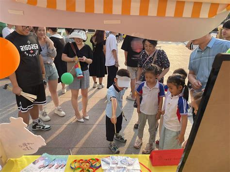 我院大学生心理工作站受邀参与共青团 12355流动服务台巡航护“心”活动 心育之窗
