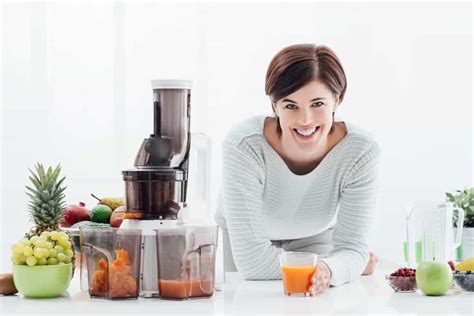 Cold Pressed Juicer Versus Traditional Juicer Simply Mumma
