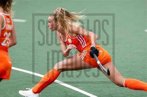 Sanne Koolen R Fieldhockeygirls