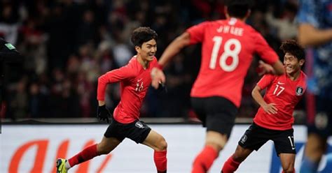 E 1 일본전男 한국 개인상 싹쓸이 Mvp 황인범 김민재 Df상 김승규 Gk상
