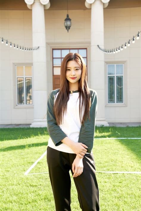 N년전 오늘의 김민주 ̎ On Twitter Cute Korean Girl Iz One Beautiful Asian Girls