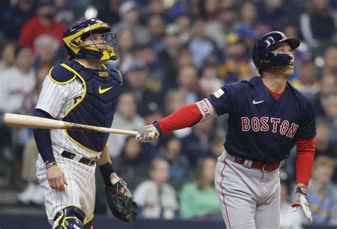 見る：「マッチョマン」、吉田正孝が同じイニングで 2 本塁打を打って Mlb ファンを驚かせた、twitter が反応 Moyens Io