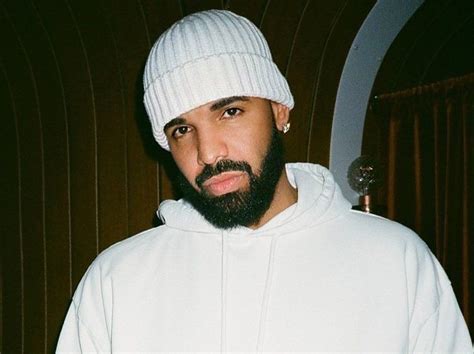 Drake Issues Statement On Devastating Astroworld Festival Tragedy