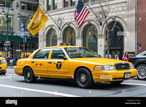 Yellow Taxi Cab Hi Res Stock Photography And Images Alamy