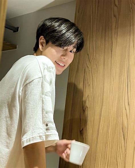 Pin by Linh Lương Phương on BL Boyfriend pictures Celebrity
