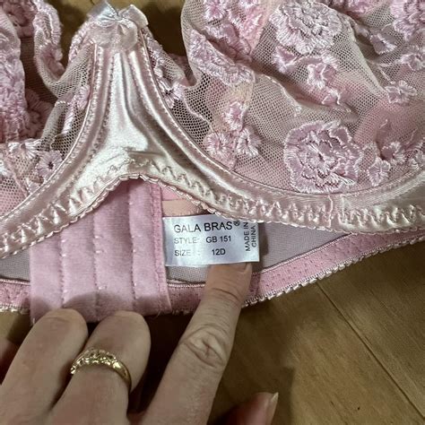 Pink Lace Bra 💕 Size 12d No Padding 🖤 Instant Buys Depop