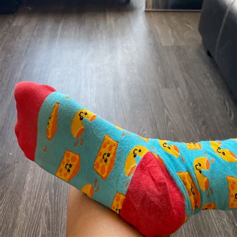 Mv Store Buy Items From Your Favorite Girls