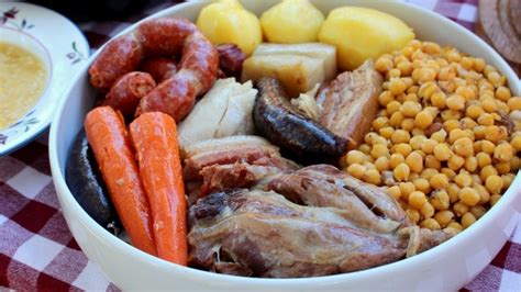 La historia del cocido madrileño y los secretos para que te salga perfecto
