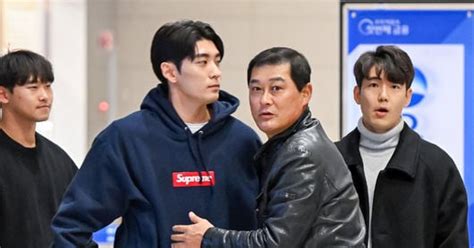 [사진]아들 이정후 걱정뿐인 아버지 이종범