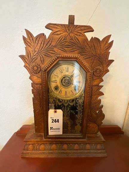 Wm L Gilbert Co Mantel Clock Kraupies Real Estate And Auctioneers