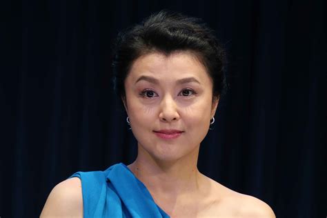 【画像あり】藤原紀香が胸元 出し“穴あきドレス”姿を公開「セクシーすぎ」「色気が溢れ出てる」の声 Hachibachi