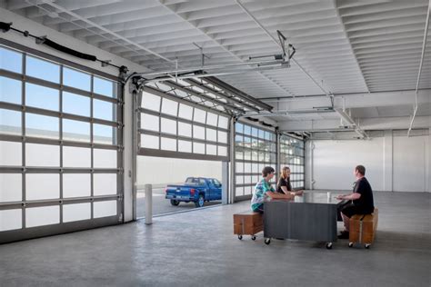 San Franciscos Art Deco Mcclintock Building Turned Into Maker Spaces