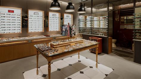 名古屋パルコ店スペシャルサイト｜ 眼鏡、コンタクトレンズ、補聴器の専門店「キクチメガネ」の公式webサイト