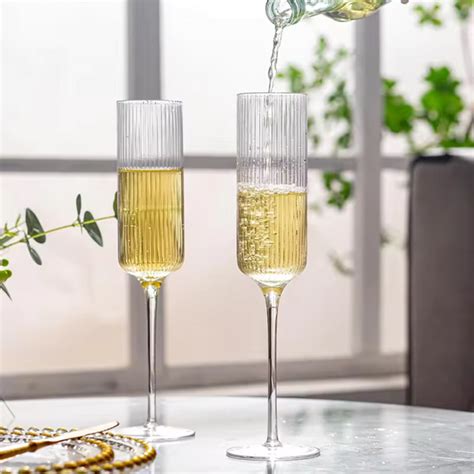 Melbify Ribbed Wine Glasses 200 Ml Luxury Wine Glass Set Designe Melbify