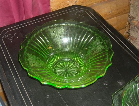 Large Green Depression Glass Bowl Hocking Glass Mayfair Pattern