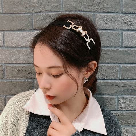 妃曼高级感黑色镶钻小香风发箍女百搭气质韩国复古轻奢头箍女发卡 虎窝淘