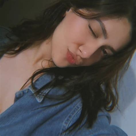 Larissa Fehrer La Fehrer2 • Threads Say More