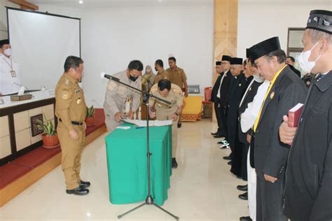 Bupati Torut Lantik Ketua Dan Pengurus FKUB Periode SEMANGAT KARYA