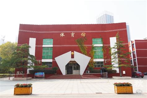摄影社镜头中的校园初秋 武汉市钢城第四中学