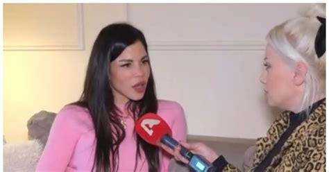 Δάφνη Καραβοκύρη «Η μητέρα μου νόσησε από καρκίνο και το αλκοόλ ήταν η σωτηρία της