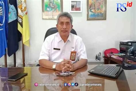 Agung Nugroho Kepala Smp Negeri 31 Semarang Tingkatkan Literasi Dan