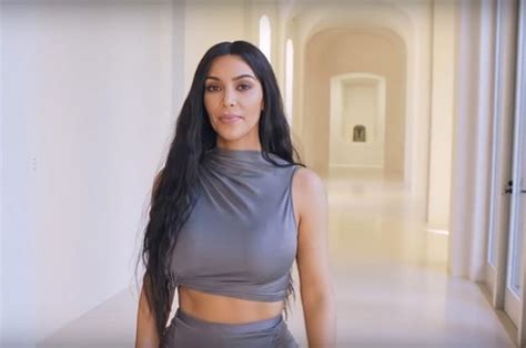 Kim Kardashian The Fappening Sexy For Vogue The Fappening