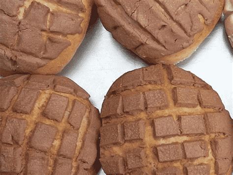 Vegan Concha Bread Mexican Sweet Bread