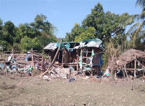 ပေါက်တော၊ တောင်ဦးမော်ရွာကို စစ်ကောင်စီ ဗုံးကြဲ Arakan Princess Media