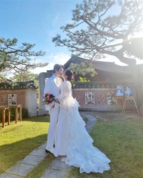 눈물 또르르류이서♥전진 심은진 결혼식 가서 신랑·신부만큼 밀착 달달ten★ 텐아시아