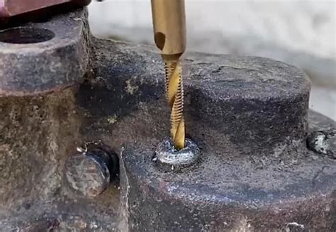 How To Remove A Rounded Bolt Keneng